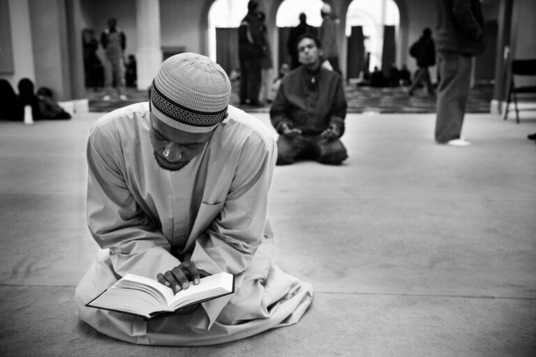 hadith about speaking against injustice: the 13 Powerful